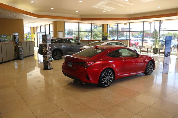 FREEMAN LEXUS - Updated December 2025 - 40 Photos & 181 Reviews - 2845 ...