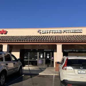 PLANET FITNESS - Updated July 2025 - 15 Photos - 3840 W River Rd ...