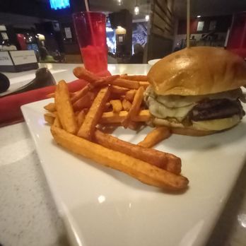 COMMODORE GRILLE - Updated October 2025 - 103 Photos & 68 Reviews ...
