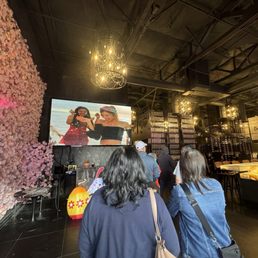 SEAPOT - Updated December 2025 - 995 Photos & 638 Reviews - 6009 Florin ...