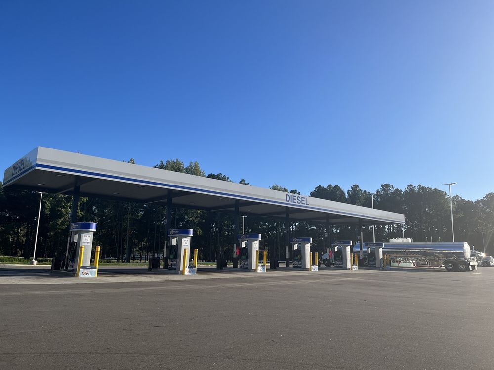 DUCK THRU - Updated September 2025 - 1100 S NC-581, Spring Hope, North ...