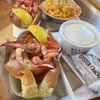 BOSTON CHOWDA - Updated June 2024 - 1689 Photos & 1285 Reviews - 1 ...