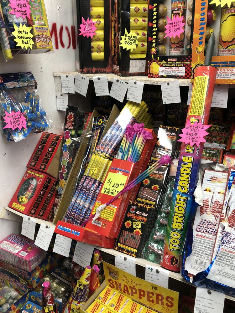 TEXAS OUTLAW FIREWORKS - Updated October 2025 - 24 Photos - 7802 ...