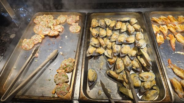 LONE TREE BUFFET - Updated December 2025 - 336 Photos & 241 Reviews ...