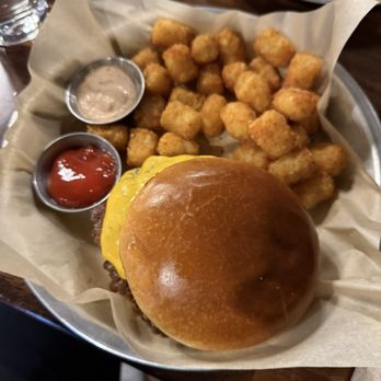 MILL CITY PUBLIC HOUSE - Updated October 2025 - 127 Photos & 103 ...