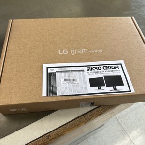 MICRO CENTER - 79 Photos & 370 Reviews - 3089 Nutley St, Fairfax ...