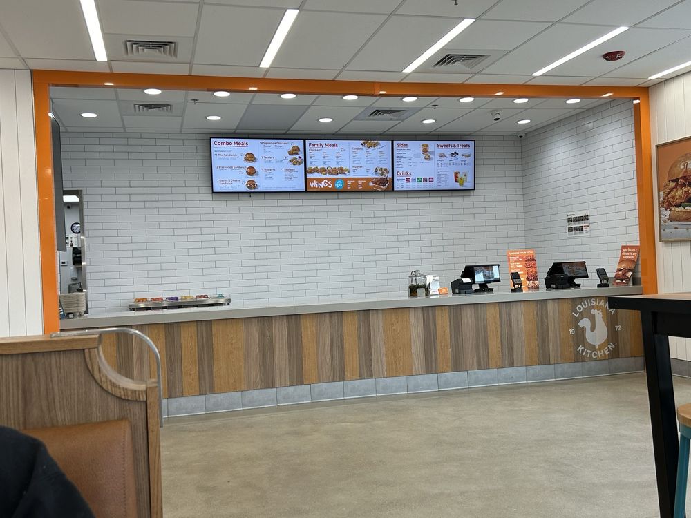 POPEYES LOUISIANA KITHEN - 621 Ogden Ave, Downers Grove, Illinois ...