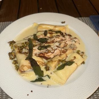 BEACH TREE RESTAURANT BAR AND LOUNGE - Updated December 2025 - 635 ...