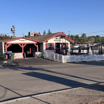 PARTY BURGER BY BOOZE BROTHERS BREWING - Updated April 2025 - 49 Photos ...