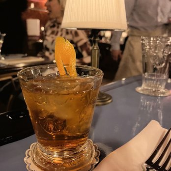 ASH BAR - Updated December 2025 - 111 Photos & 50 Reviews - 2 E Read St ...