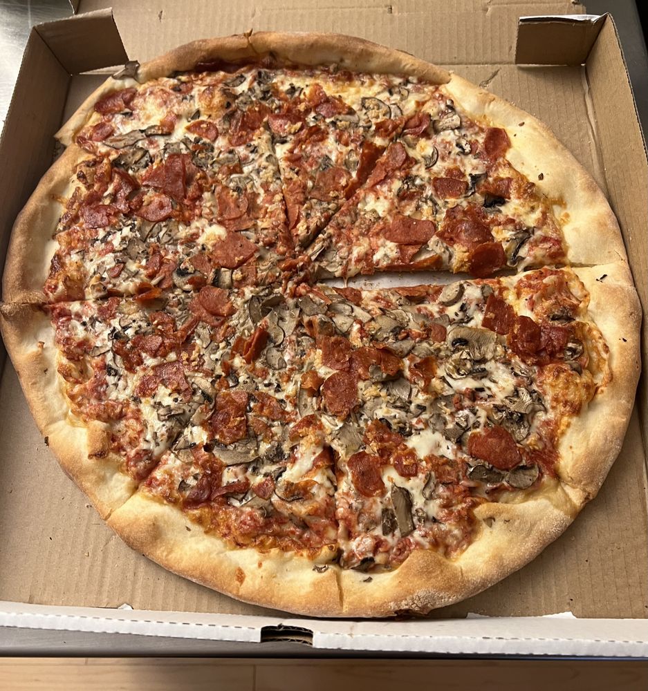 NAT’S NEW YORK PIZZERIA - Updated October 2024 - 38 Photos & 101 ...