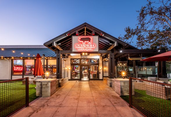 SAUCED BBQ & SPIRITS - EL SEGUNDO - Updated March 2025 - 776 Photos ...