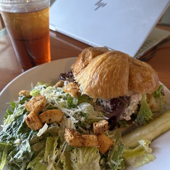 LONGBOTTOM COFFEEHOUSE - Updated May 2024 - 401 Photos & 391 Reviews ...