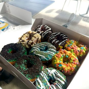 PURVÉ DONUT STOP - Updated May 2025 - 1440 Photos & 414 Reviews - 4210 ...