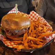 THE HOG WALLOW PUB - 115 Photos & 204 Reviews - 3200 E Big Cottonwod ...