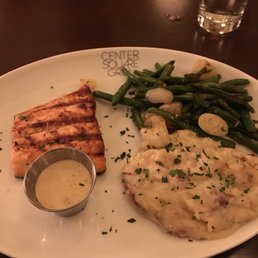 CENTER SQUARE GRILL - Updated September 2025 - 560 Photos & 734 Reviews ...