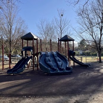 PARMER PARK - Updated January 2026 - 33 Photos - 578 Leake Ave, Belle ...