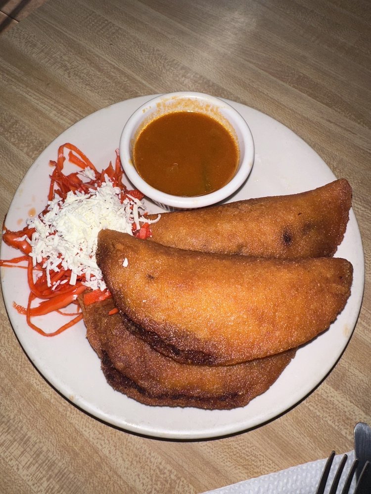 MI RAZA RESTAURANT - Updated July 2025 - 46 Photos & 30 Reviews - 1810 ...