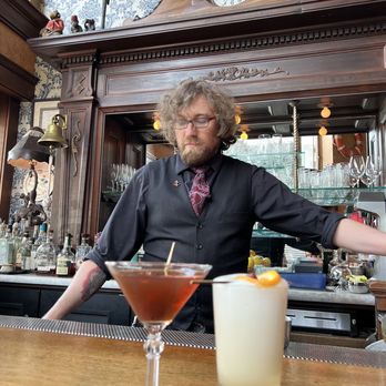 COMSTOCK SALOON - Updated May 2024 - 891 Photos & 1013 Reviews - 155 ...