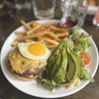 AVOCA - Updated October 2024 - 152 Photos & 161 Reviews - 1678 1st Ave ...