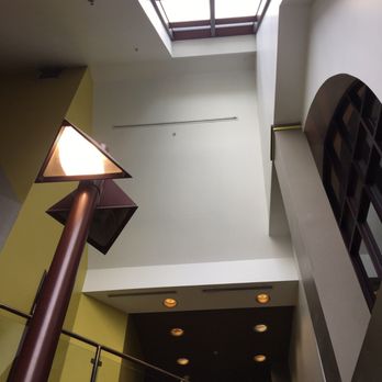 BIBLIOTHÈQUE MILE END MORDECAI-RICHLER - Updated December 2025 - 30 ...