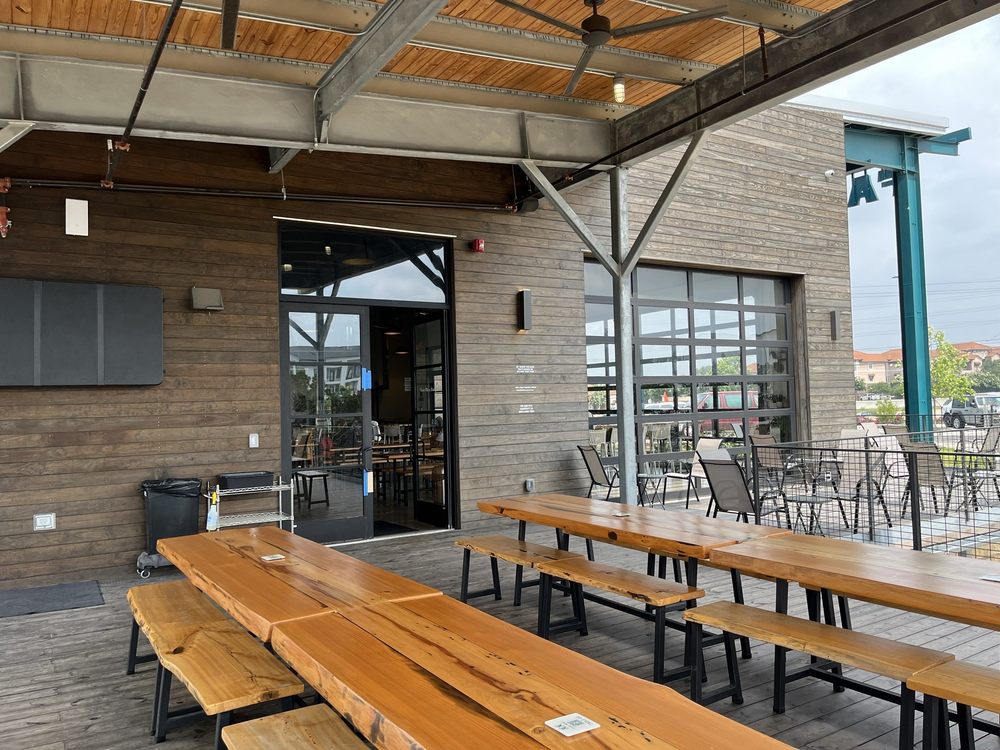 FAST FRIENDS BEER - Updated November 2024 - 193 Photos & 68 Reviews ...