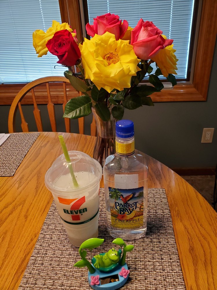 7-ELEVEN - EXXON MOBIL - Updated July 2024 - 79 Photos & 11 Reviews ...