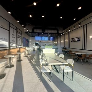 DUMONT CREAMERY & CAFE - Updated June 2025 - 28 Photos - 601 W New Hope ...