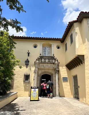LANDA BRANCH LIBRARY - Updated October 2025 - 61 Photos & 61 Reviews ...