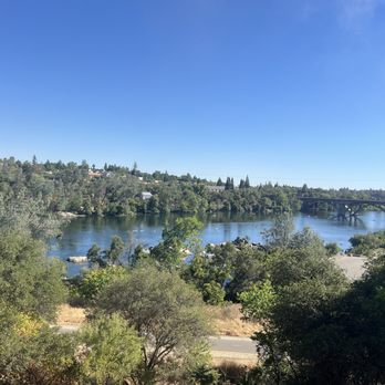 CRAWDADS ON THE LAKE - Updated September 2024 - 186 Photos & 298 ...