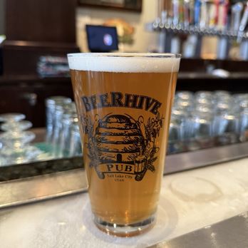 BEERHIVE PUB - Updated April 2026 - 466 Photos & 512 Reviews - 128 S ...