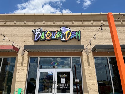 THE DAIQUIRI DEN - 66 Photos & 25 Reviews - 2620 W I-20, Grand Prairie ...