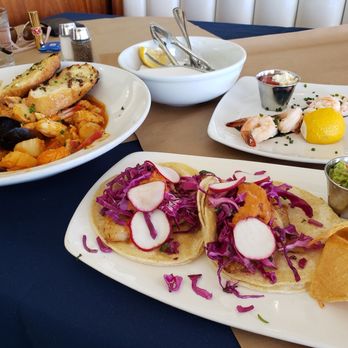 BOATHOUSE AT HENDRY’S BEACH - Updated June 2024 - 4468 Photos & 3300 ...