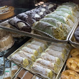 EAGLE ROCK ITALIAN BAKERY & DELI - 872 Photos & 641 Reviews - Bakeries ...