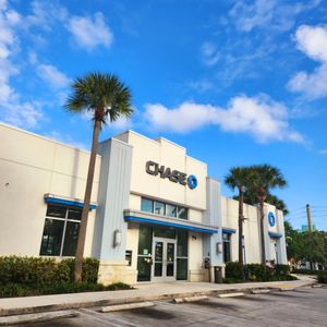 DADE COUNTY FEDERAL CREDIT UNION - Updated April 2025 - 13 Photos & 19 ...