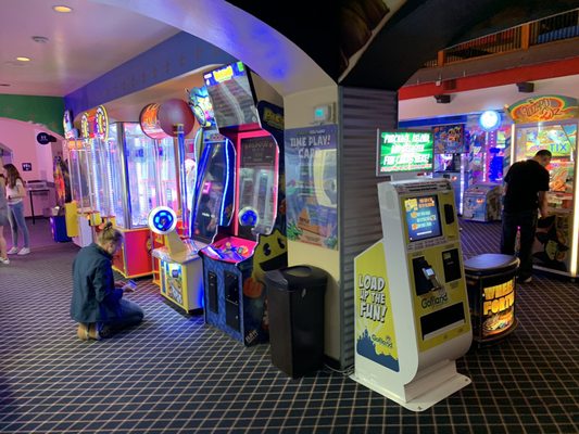 Camelot Golfland - Updated COVID-19 Hours & Services - 543 Photos & 441 ...