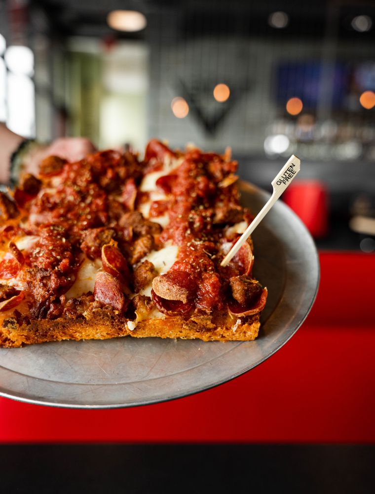 VIA 313 PIZZA - Updated April 2026 - 126 Photos & 97 Reviews - 1541 ...