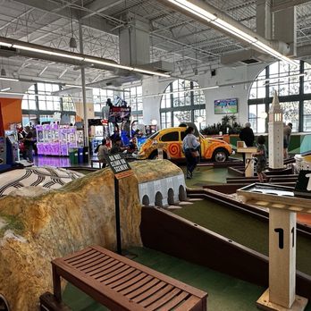 SUBPAR MINIATURE GOLF - Updated December 2025 - 475 Photos & 379 ...