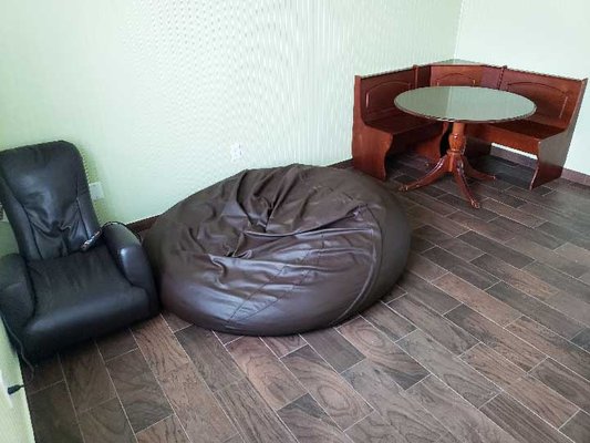 RENOXX CAREGIVERS - Updated January 2026 - 17 Photos - 9500 Annapolis ...