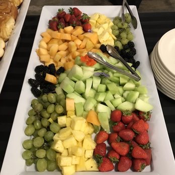 HOLIDAY INN FARGO - Updated June 2025 - 103 Photos & 52 Reviews - 3803 ...