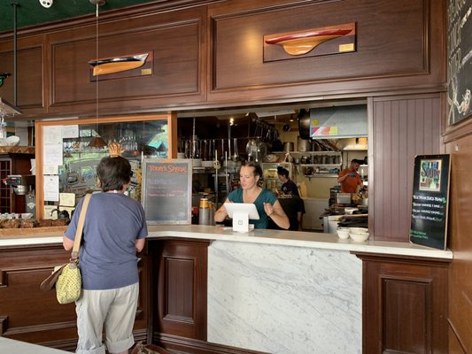 SPUDS WATERFRONT GRILL - 128 Photos & 147 Reviews - 102 N 1st Ave ...