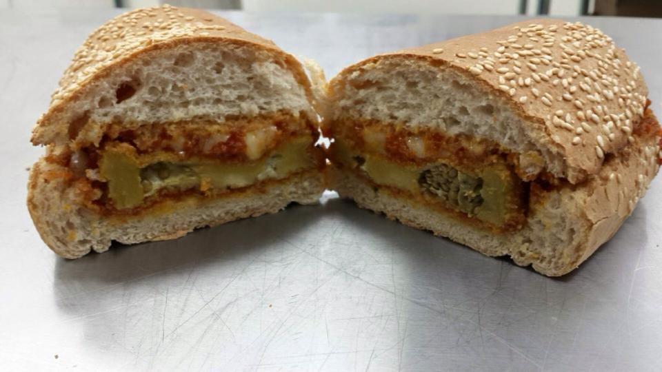 THE PARM HOUSE - 272 Kenilworth Avenue N, Hamilton, Ontario - Italian ...