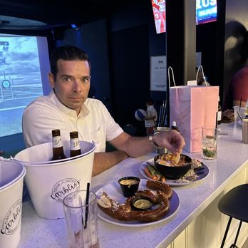 FORESCORE GOLF TAVERN - Updated January 2026 - 28 Photos & 12 Reviews ...