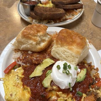 ISSAQUAH CAFE - Updated December 2025 - 612 Photos & 824 Reviews - 1580 ...