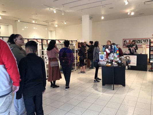 PENINSULA HUMANE SOCIETY & SPCA - 72 Photos & 103 Reviews - 12 Airport ...