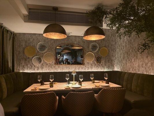 DILLI DILLI - Updated January 2026 - 259 Photos & 77 Reviews - 250 W ...