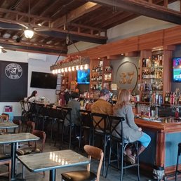 37 CEDAR RESTAURANT & BAR - Updated July 2025 - 87 Photos & 102 Reviews ...