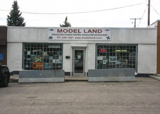 MODEL LAND - Updated December 2025 - 17 Photos & 16 Reviews - 3409A 26 ...