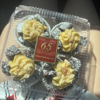 KILANI BAKERY - Updated June 2025 - 804 Photos & 390 Reviews - 704 ...