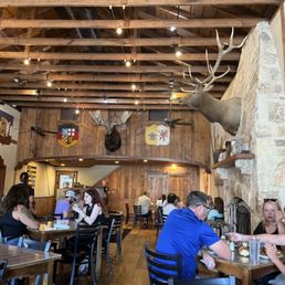 THE AUSLANDER - Updated May 2025 - 1188 Photos & 1229 Reviews - 323 E ...